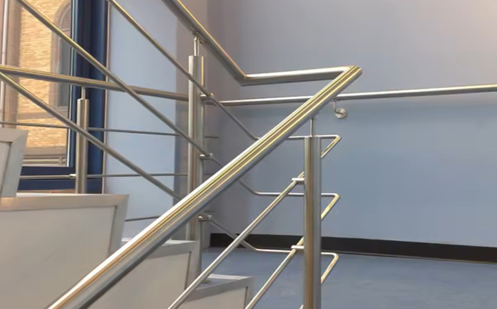 Safety Cable Railing for Decks, Balconies and Indoor Staircase ...