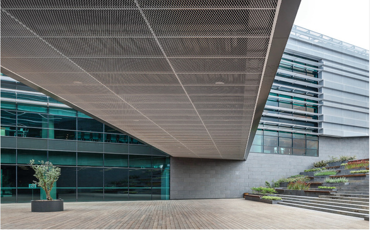 Sleek Stainless Steel Mesh for Stylish Ceilings for homes - FASEC ...