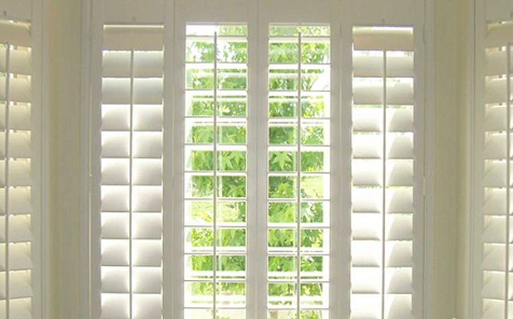 UPVC/PVC Ventilation Louver Window Decorative White Louver Casement ...